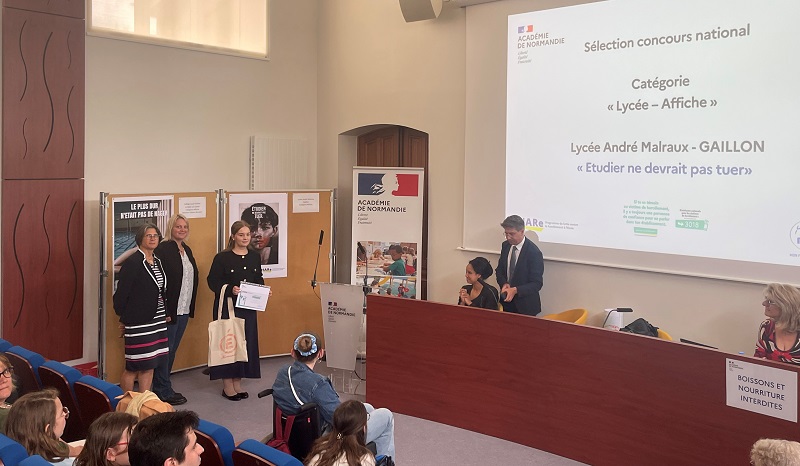 Cérémonie académique de remise du Prix Coup de Cœur « Non au harcèlement » 2024 | Académie de ...