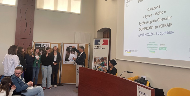 Cérémonie académique de remise du Prix Coup de Cœur « Non au harcèlement » 2024 | Académie de ...